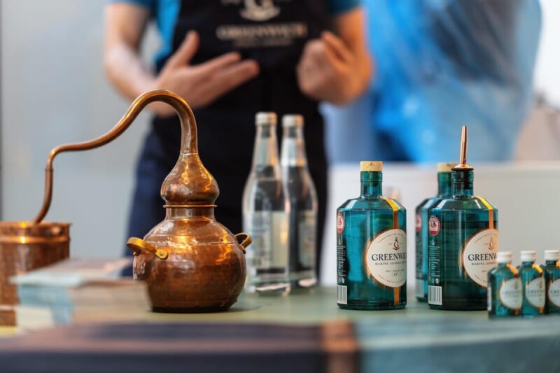 London: Make Your Own Gin Workshop with Take-home Bottle - Who Should Consider This Experience?