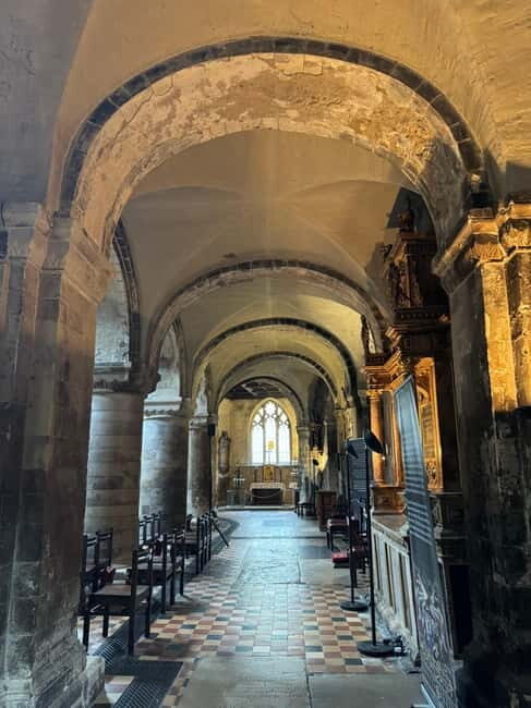 London: Medieval Tales and Martyrs Walking Tour - Discovering Londons Hidden Corners