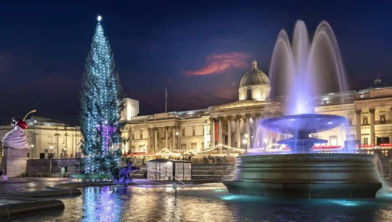 London: North Pole Express Tour with Santa & Festive Fun - A Festive Ride Through London’s Lights