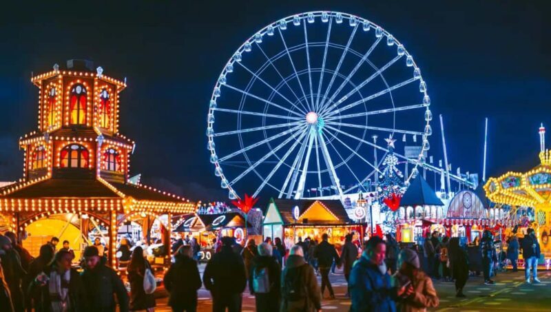 London: North Pole Express Tour with Santa & Festive Fun - Encountering Santa and His Elves