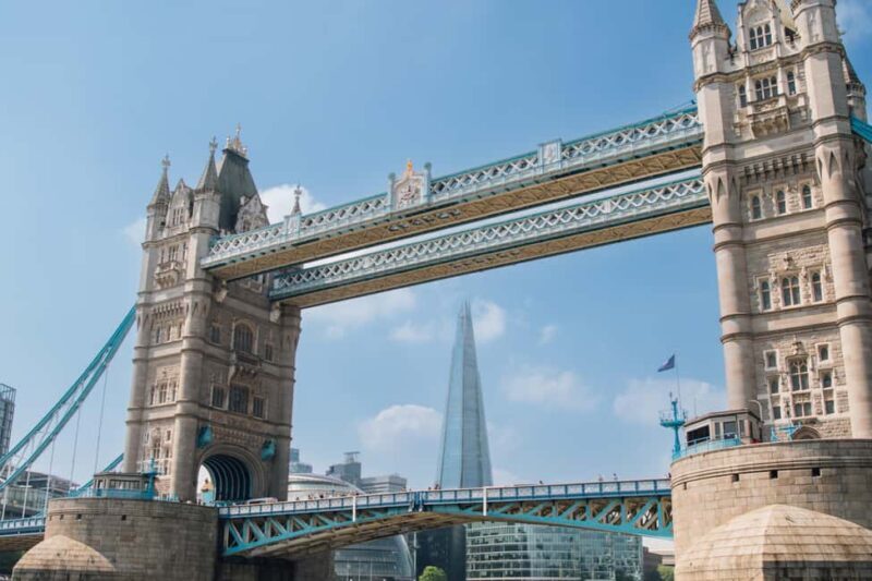 London: Official Tower of London River Tour - An In-Depth Look at the London Thames Experience