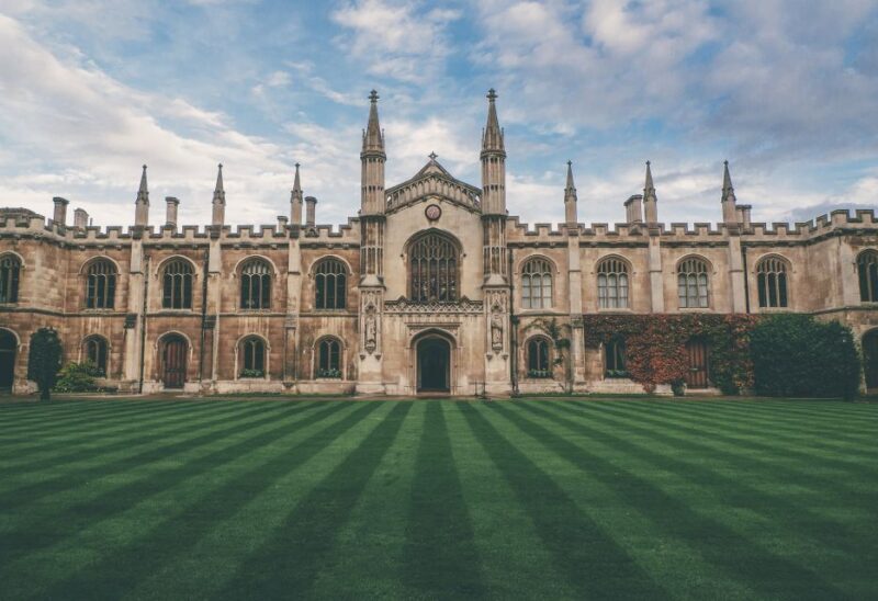 London: Oxford and Cambridge University Town Tour with Guide - Breakdown of the Itinerary