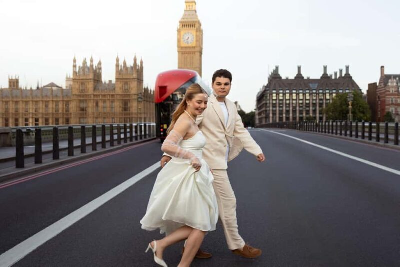 London Portraits Tour Receive All Photos Same Day - What Makes This Tour Stand Out?