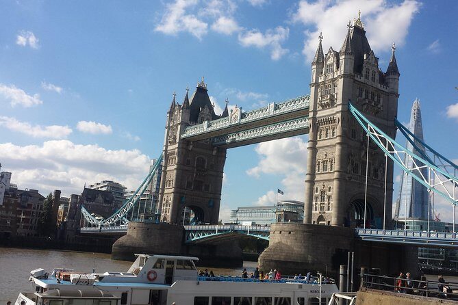 London Private Chauffeur Half-Day or Full-Day Vehicle Rental - The Drivers: The Heart of the Experience