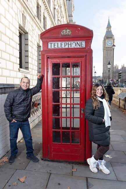London: Private Photo Session at Iconic Landmarks - The Sum Up