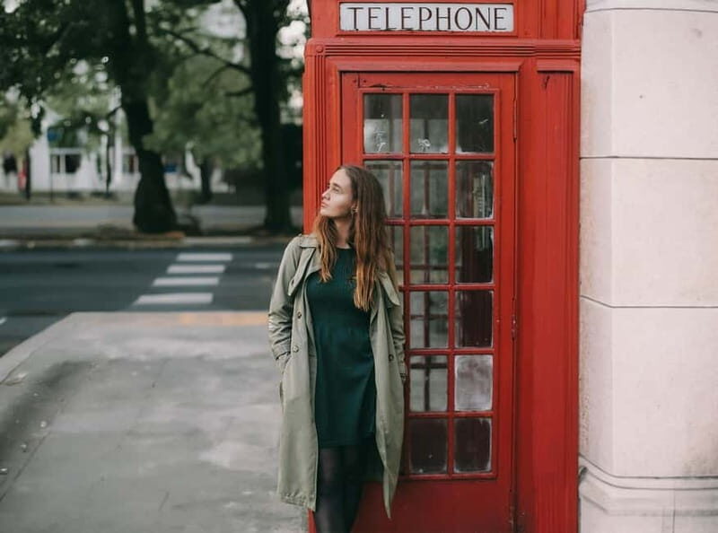 London: Private travel vacation photoshoot -Romantic Special - Hidden Gems and Unique Angles