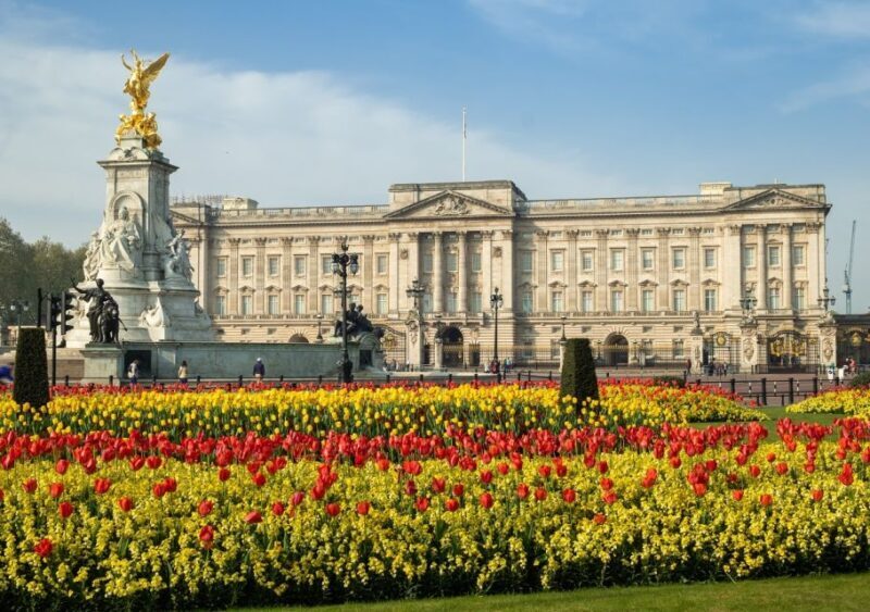 London: Private Walking Tour in Spanish - Who Would Enjoy This Tour?