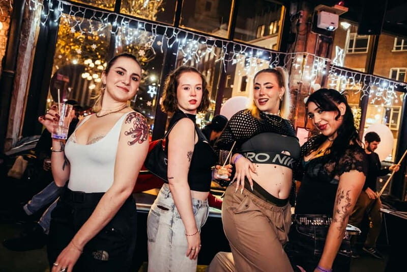 London Pub Crawl: Ultimate Central London Night Out - Practical Tips for Your Night Out