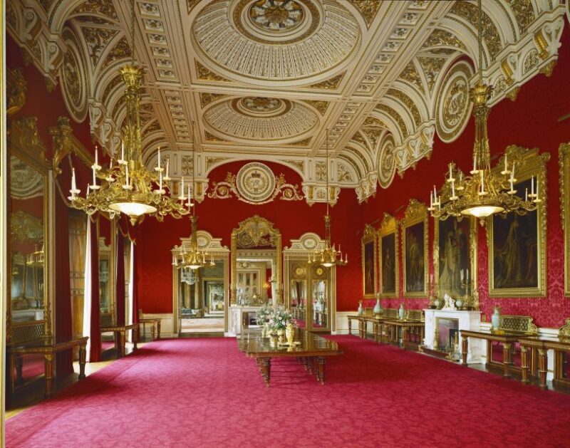 London: Royal Walking Tour and Buckingham Palace Audio Tour - Frequently Asked Questions