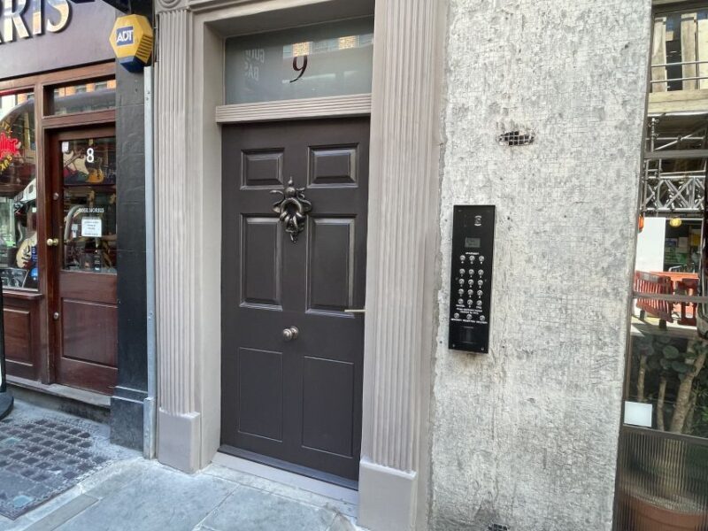 London: Sex Pistols and Punk Music Walking Tour - Who Will Love This Tour?