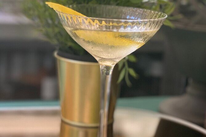 London Spy Experience with Tour Vesper Martini and Dinner - Who Is This Tour Best For?