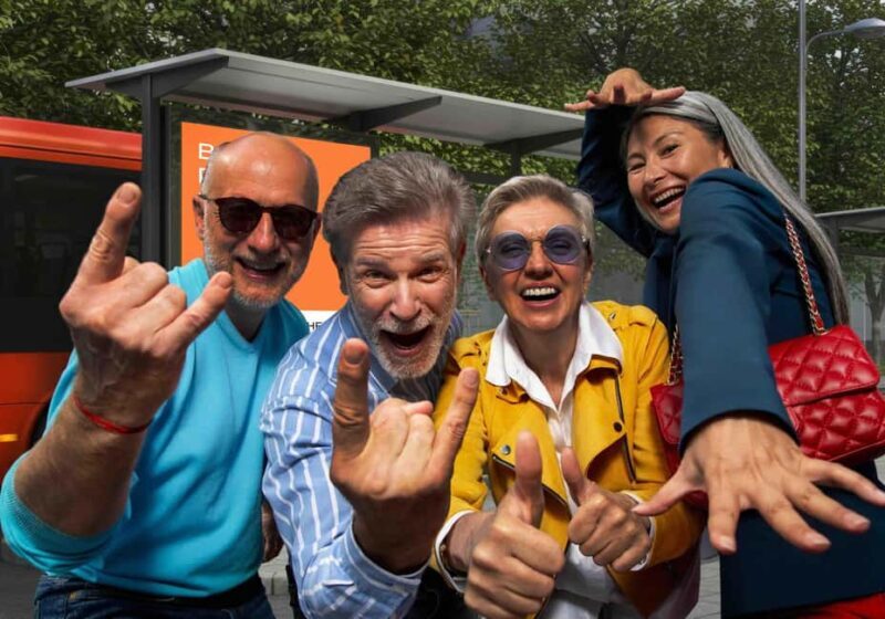 London: The Fun Tour with Live Theatre and Comedy - Key Points