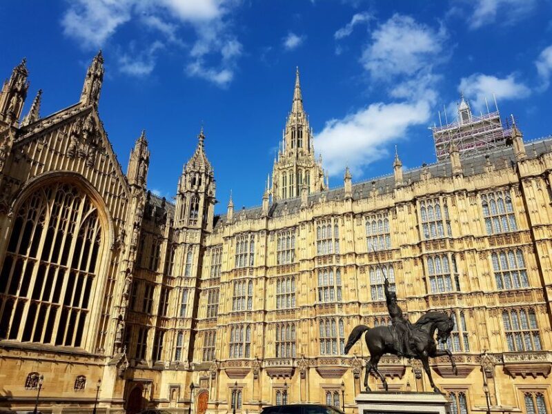 London: Top 30 Sights Walking Tour and Clink Prison Entry - An In-Depth Look at the Tour Itself