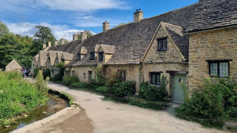 London: Top 7 Cotswolds Stops plus Shakespeare's Stratford - Exploring the Best of the Cotswolds and Stratford-upon-Avon in a Day