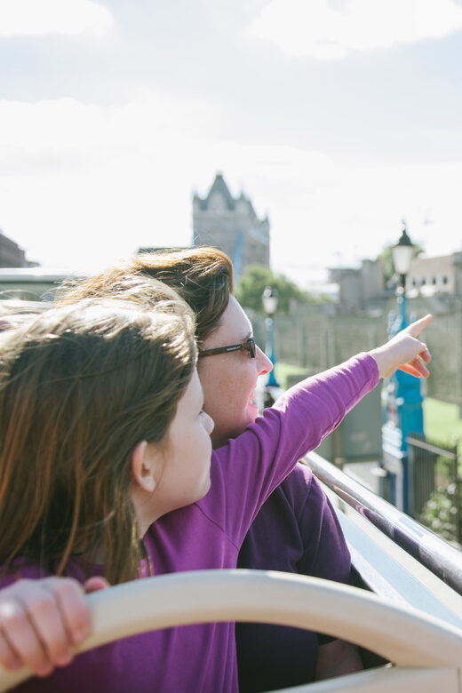 London: Tower of London, Hop-on, Hop-off Bus & River Cruise - The Sum Up