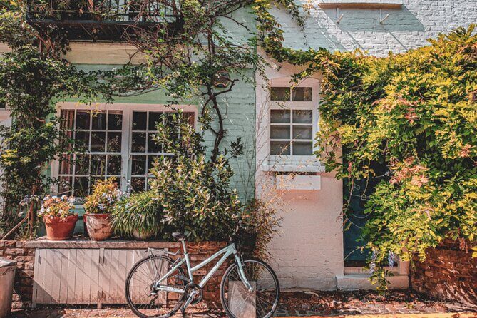 London Walks - 12 Self-Guided Audio Walking Tours - Who Should Consider This Tour?