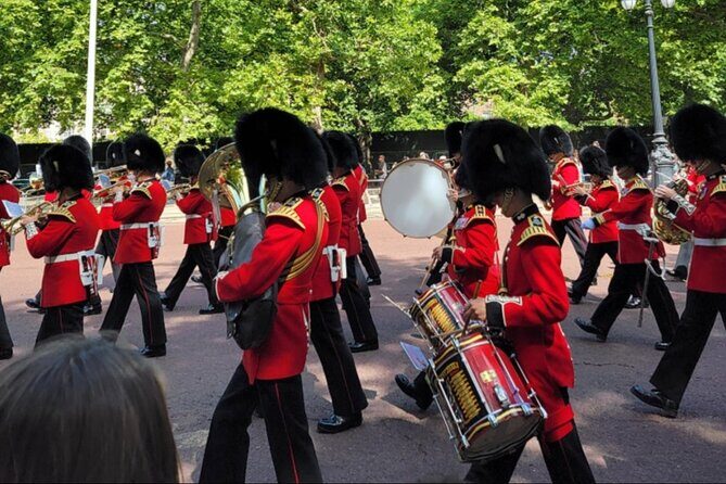 London: Westminster Abbey, Big Ben & Changing of the Guards Tour - Walking and Logistics