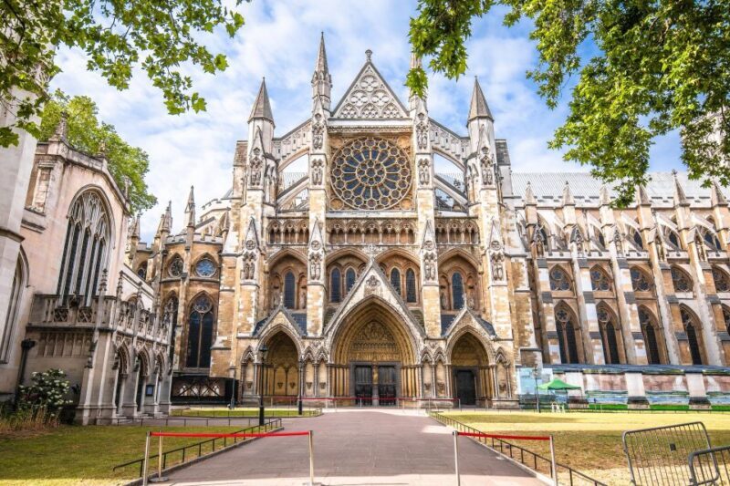 London Westminster Abbey French Tour with Fast-Track Tickets - The Itinerary in Detail