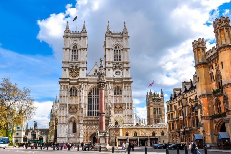London Westminster Abbey French Tour with Fast-Track Tickets - Practical Tips for Travelers