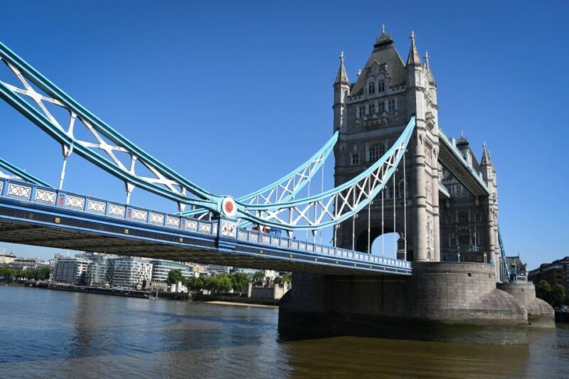 London: Westminster Tour, Tower of London & Tower Bridge - FAQ