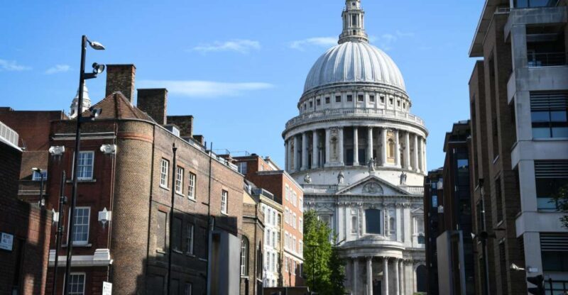 London: Westminster Walking Tour & St Paul's Cathedral Entry - The Details of the Tour