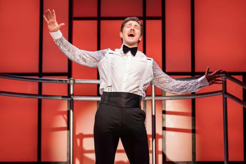 London's West End: Ticket to Titanique the Musical - An In-Depth Look at Titanique in London’s West End