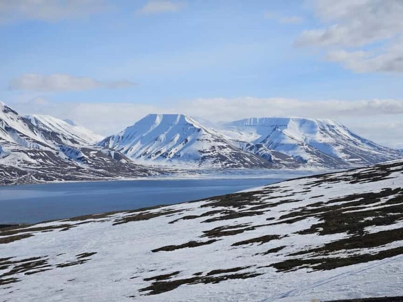 Longyearbyen: Snowshoeing Adventure to Svalbard Glacier - An In-Depth Look at the Snowshoeing Adventure to Svalbard Glaciers