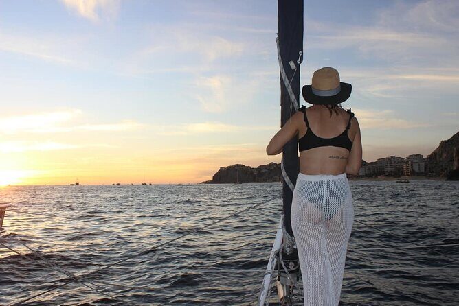 Los Cabos Catamaran Private Sunset Sail with Snorkel Gear - FAQs