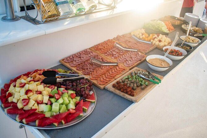 Los Cabos Jazz & Wine Sunset Cruise - Overview of the Experience