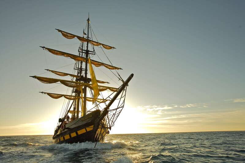 Los Cabos: Pirate Ship Sunset Cruise & Show with Dinner - A Scenic Journey with a Pirate Twist