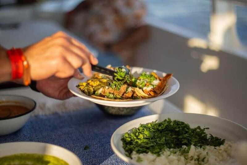 Los Cabos: Sunset Party Cruise with Open Bar - FAQ