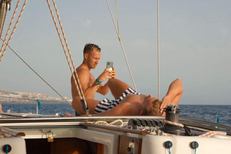 Los Gigantes: Private Sailing Tour with Swim, Drink, & Tapas - Frequently Asked Questions