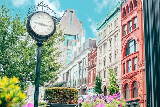 Louisville Legends: Downtown Derby City Food and History Tour - An In-Depth Look at the Louisville Legends Tour