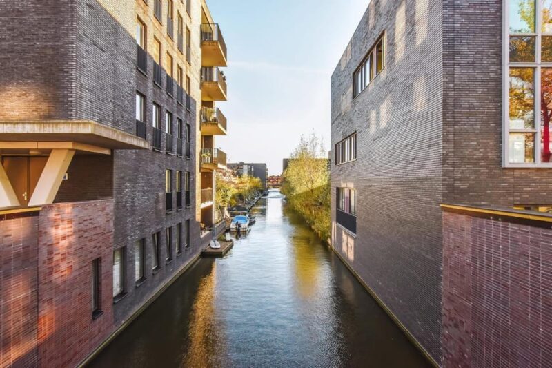 Lourdes: Express Walk with a Local in 60 minutes - Who Will Appreciate This Tour?
