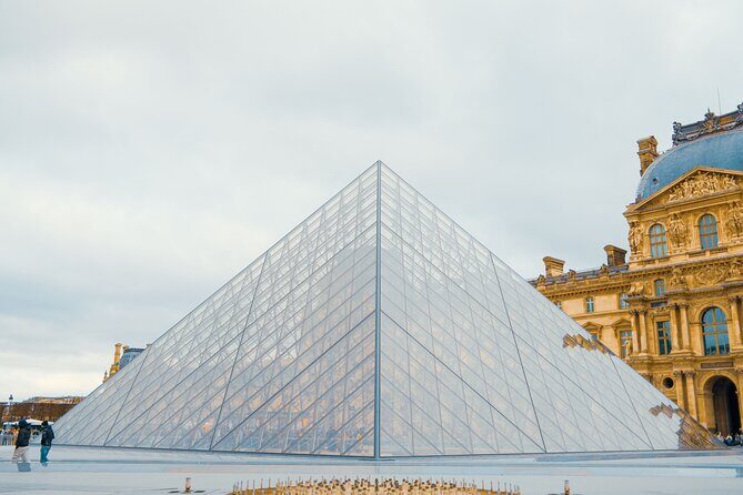 Louvre Art and Mysteries: Guided Experience for 6-people Max - A Closer Look at the Tour Experience