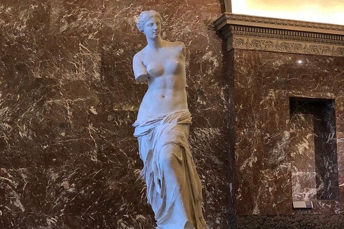 Louvre: Everything but the Mona Lisa - Limited to 6 Guests - Key Points