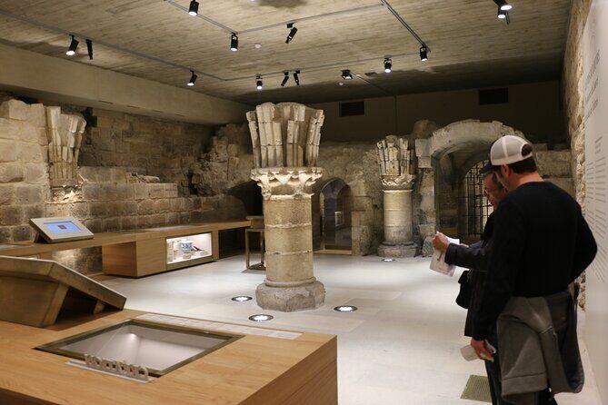 Louvre Museum: Guided Tour at Closing Time with Mona Lisa - Wrapping It Up