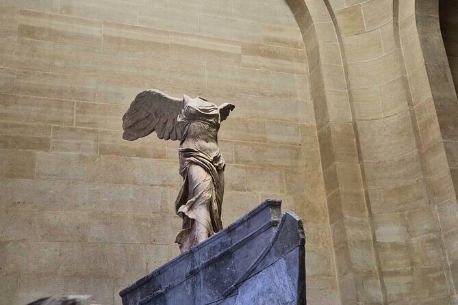 Louvre Museum Masterpieces Guided Tour in Small Group with Access - Who Is This Tour Best For?