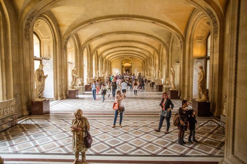 Louvre Museum: Skip-the-Line Guided Tour - Key Points