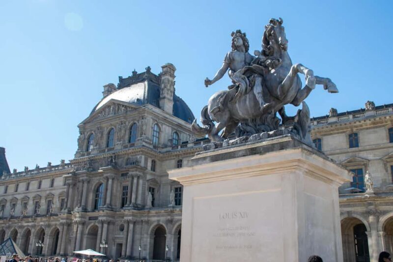 Louvre Private Tour: The Essentials and More w/ Expert Guide - The Experience in Detail