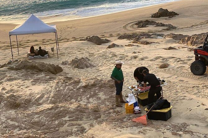 Love is in the air! Private horseback ride on the beach and sunset dinner! - Sunset and the Private Beach Dinner