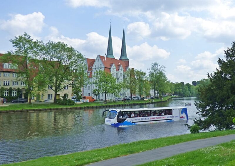 Lübeck: 1-Hour Splash Bus City Tour - Final Thoughts: Who Will Love This Tour?