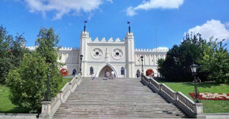 Lublin Old Town Highlights Private Walking Tour - The Sacred and the Spectacular