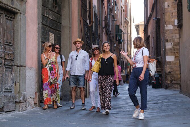 Lucca Aperitivo evening walk with food and wine for Small Groups - FAQ