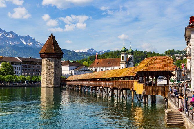 Lucerne Private City Walk and Lake Cruise Day Trip from Zürich - Price and Value