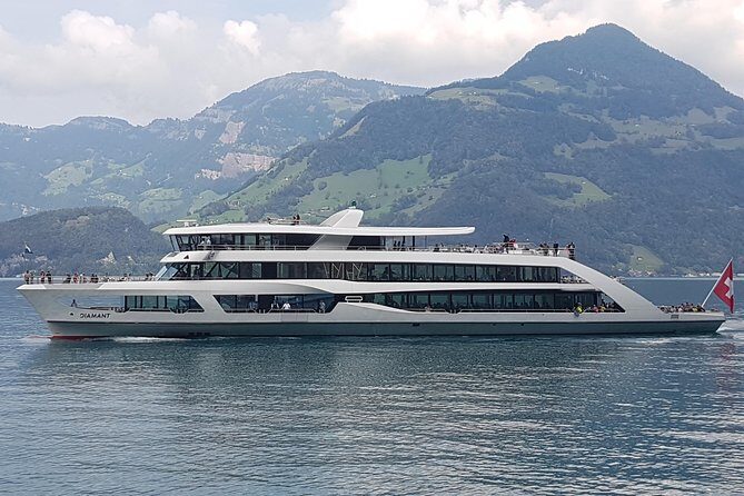 Lucerne Private City Walk and Lake Cruise Day Trip from Zürich - FAQ