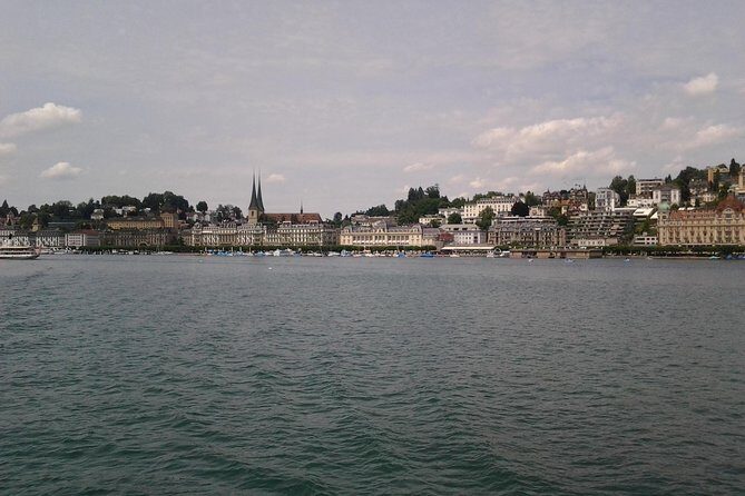 Lucerne small group walking tour and Lake Cruise from Zürich - Visiting the Church of St. Leodegar and the Lion Monument