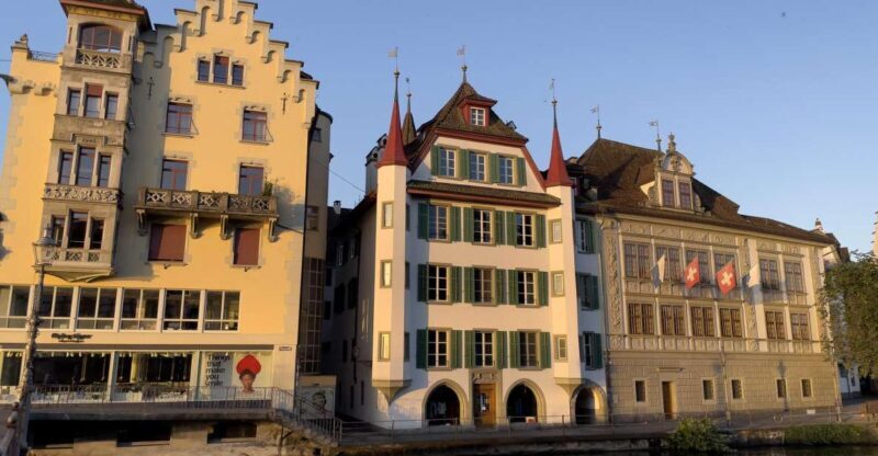 Lucerne: Smartphone walking tour - cool Lucerne old town - Who Should Consider This Tour?