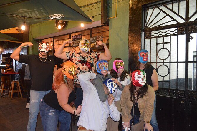 LUCHA LIBRE experience created by real fans with TACOS and MEZCAL - Key Points