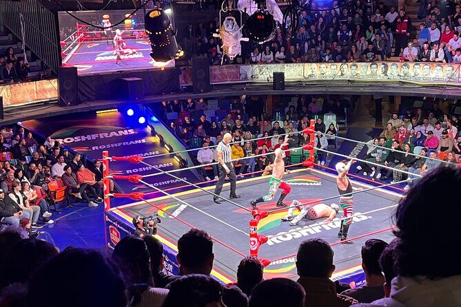 Lucha Libre Saturday Show in Mexico City (SEATS FROM BALCONY) - Practical Details & Tips
